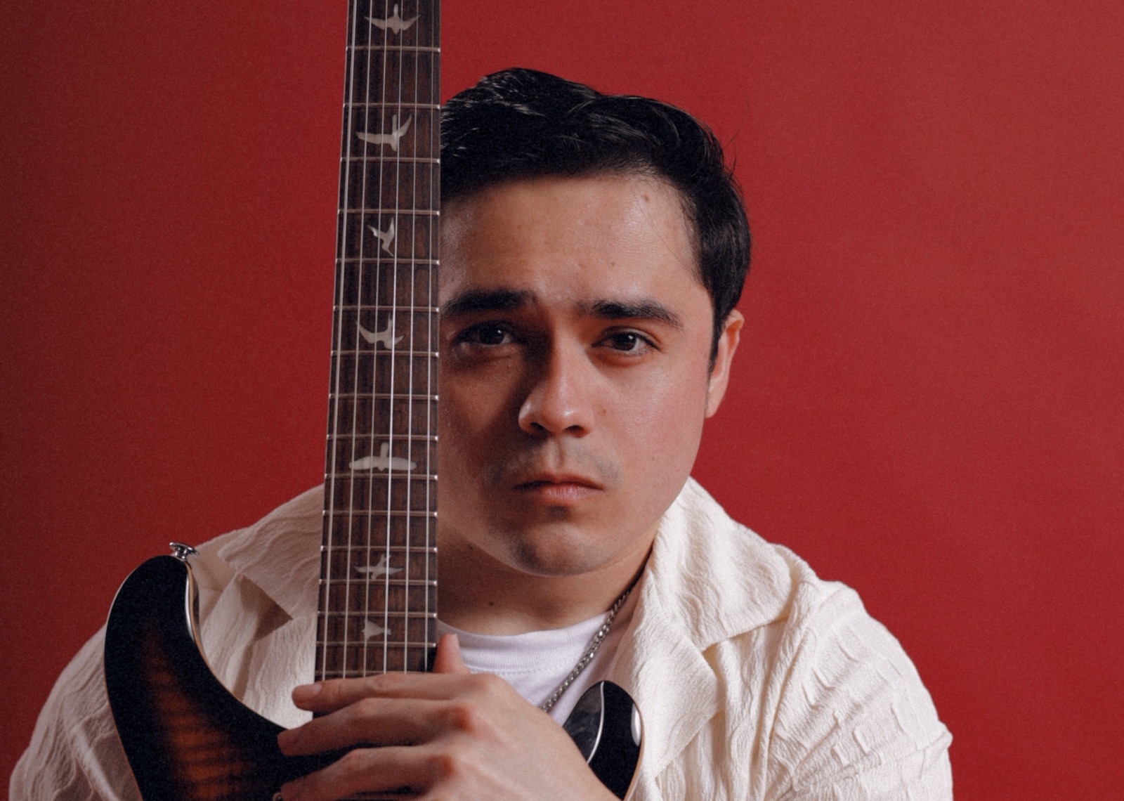 Mank! enfrenta la dualidad con “Máscaras y Espejos”