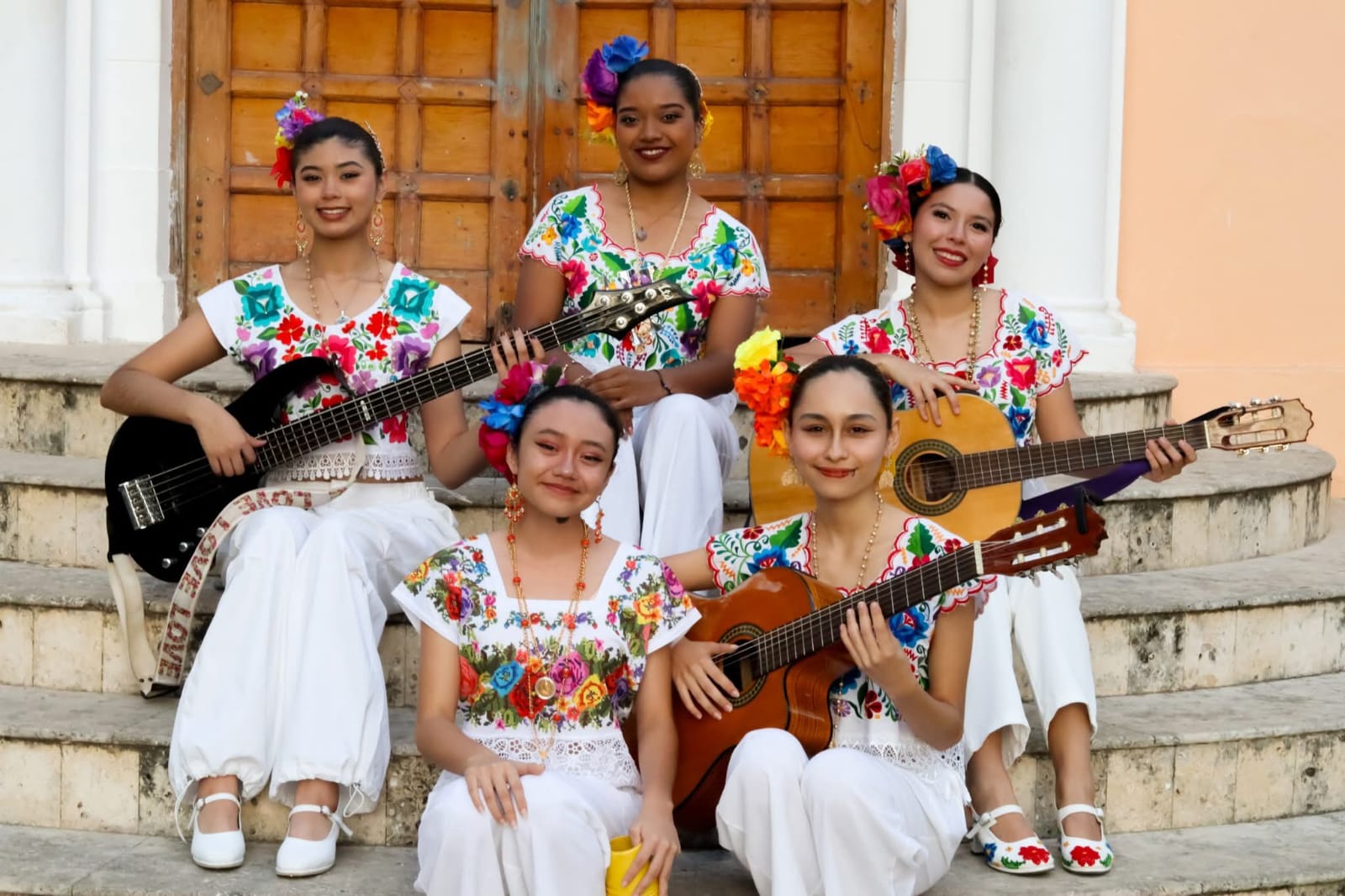 Trova yucateca femenina: cinco jóvenes reivindican la música ...